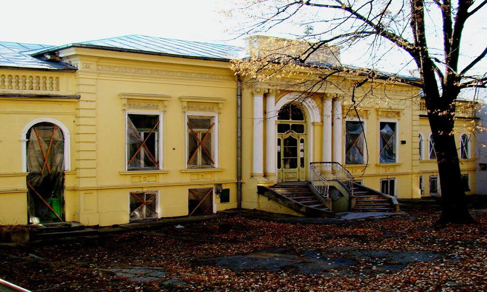 Casa Negruzzi, fosta secție de Poliție din Păcurari, va intra în ...