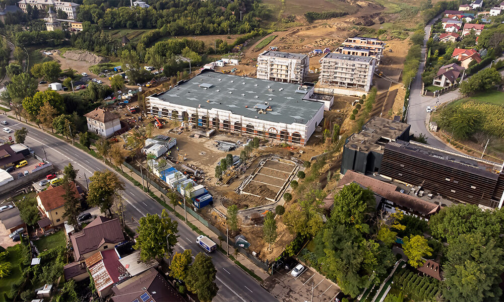 FOTO Stadiul lucrărilor la Family Market Bucium: inaugurarea va fi în ...